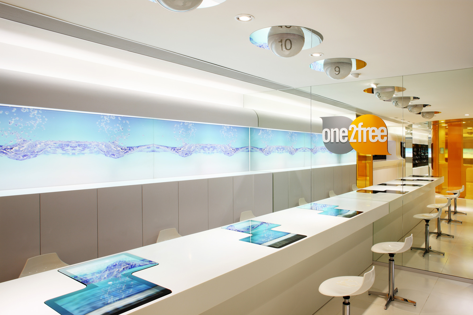 ONE2FREE FLAGSHIP STORE | CURIOSITY