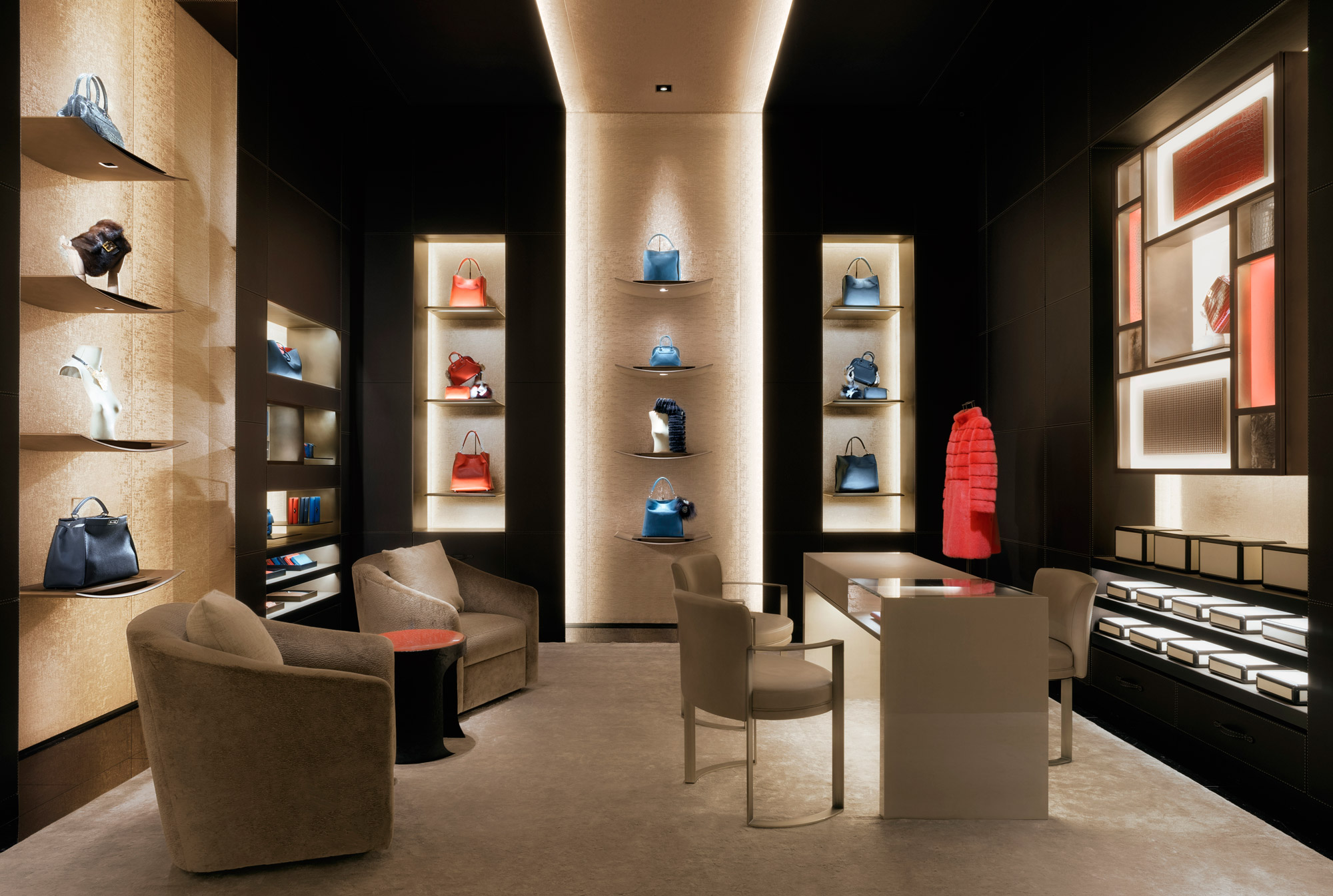 FENDI LONDON | CURIOSITY