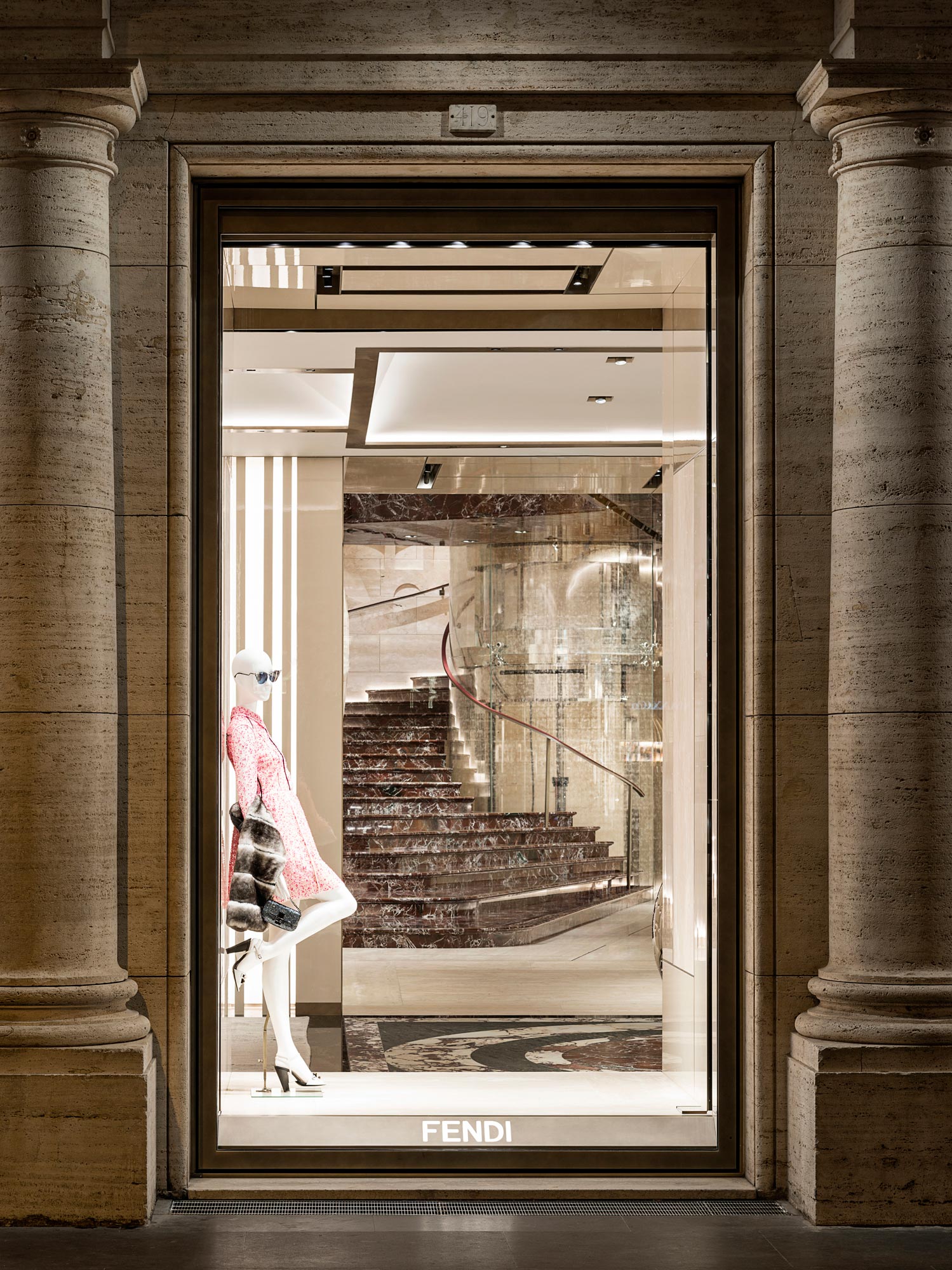 FENDI PALAZZO ROME | CURIOSITY