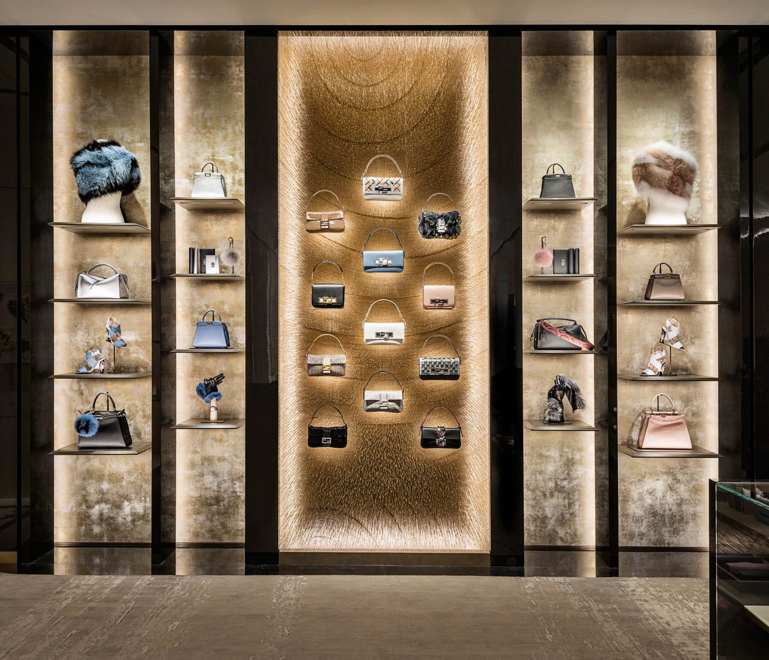 FENDI PALAZZO ROME | CURIOSITY