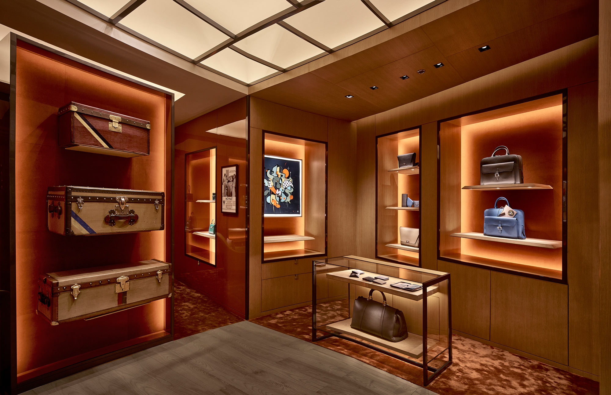 MOYNAT DUBAI | CURIOSITY