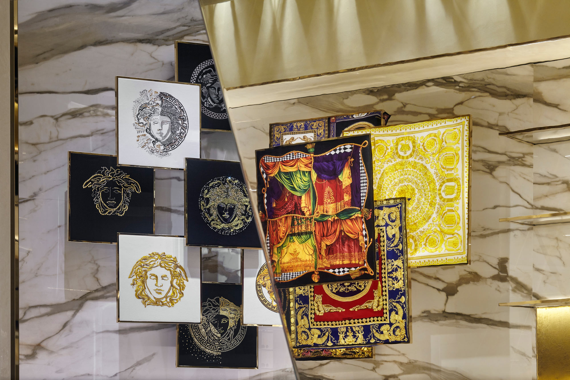 VERSACE MIAMI | CURIOSITY