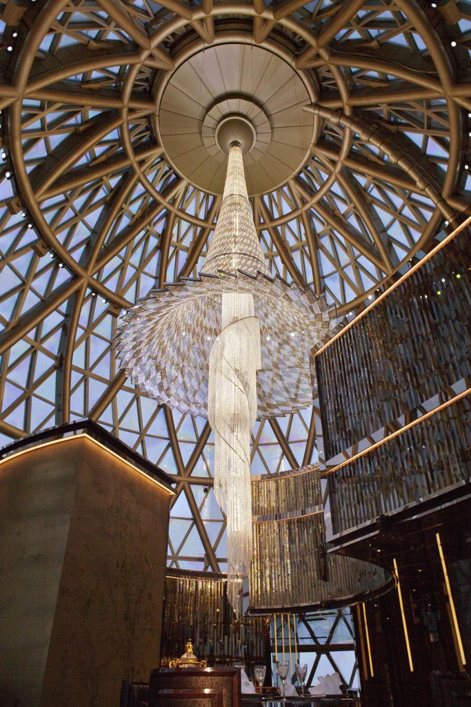 ROBUCHON AU DOME | CURIOSITY