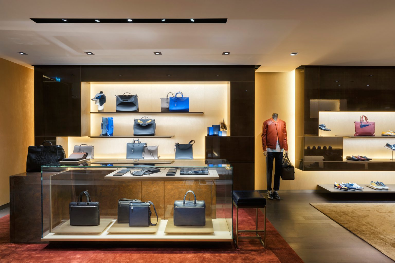 FENDI LONDON | CURIOSITY