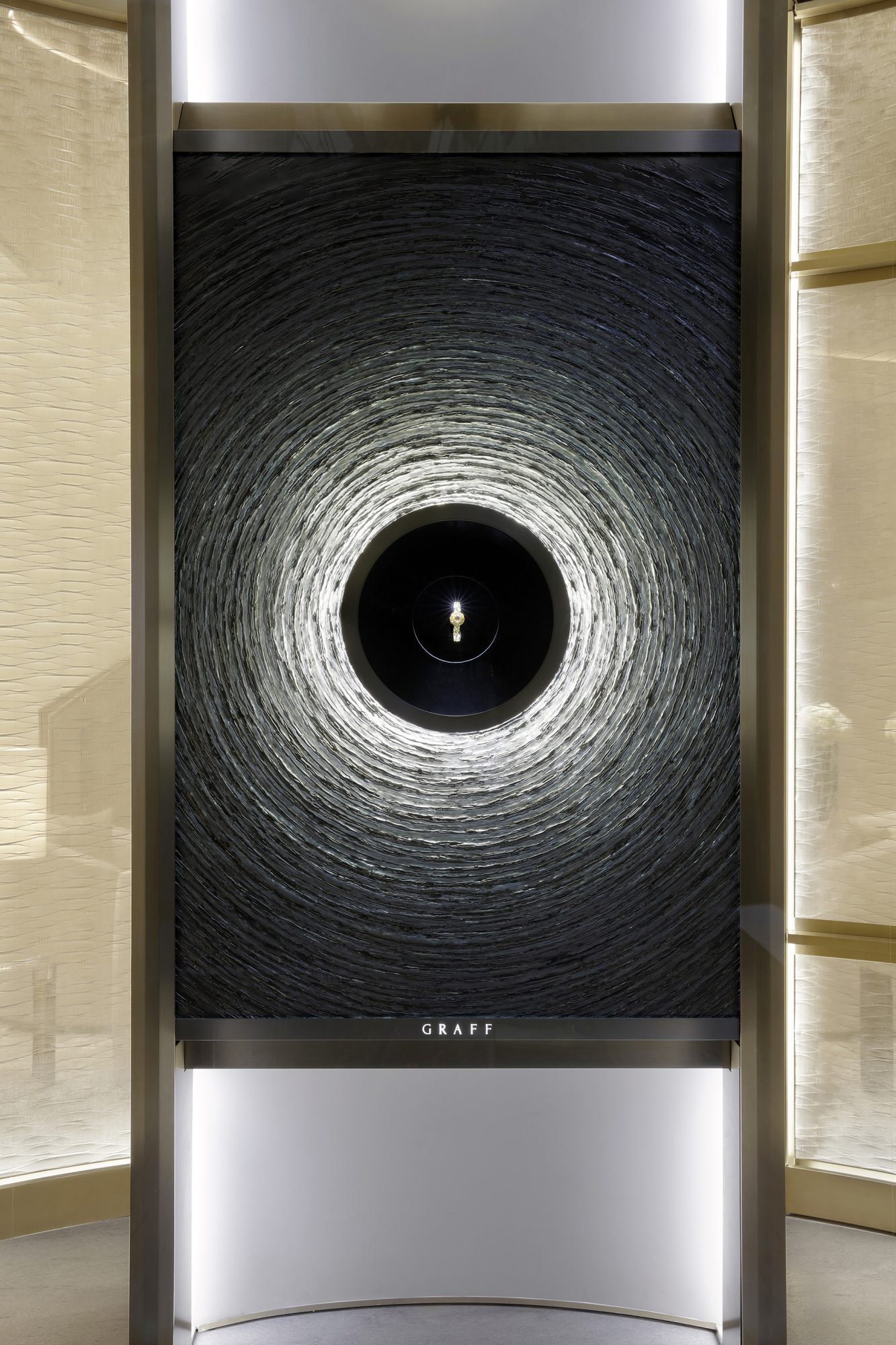 GRAFF FLAGSHIP STORE HIGH JEWELLERY | CURIOSITY