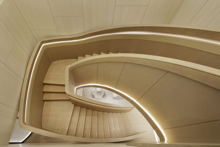 GRAFF FLAGSHIP STORE | CURIOSITY