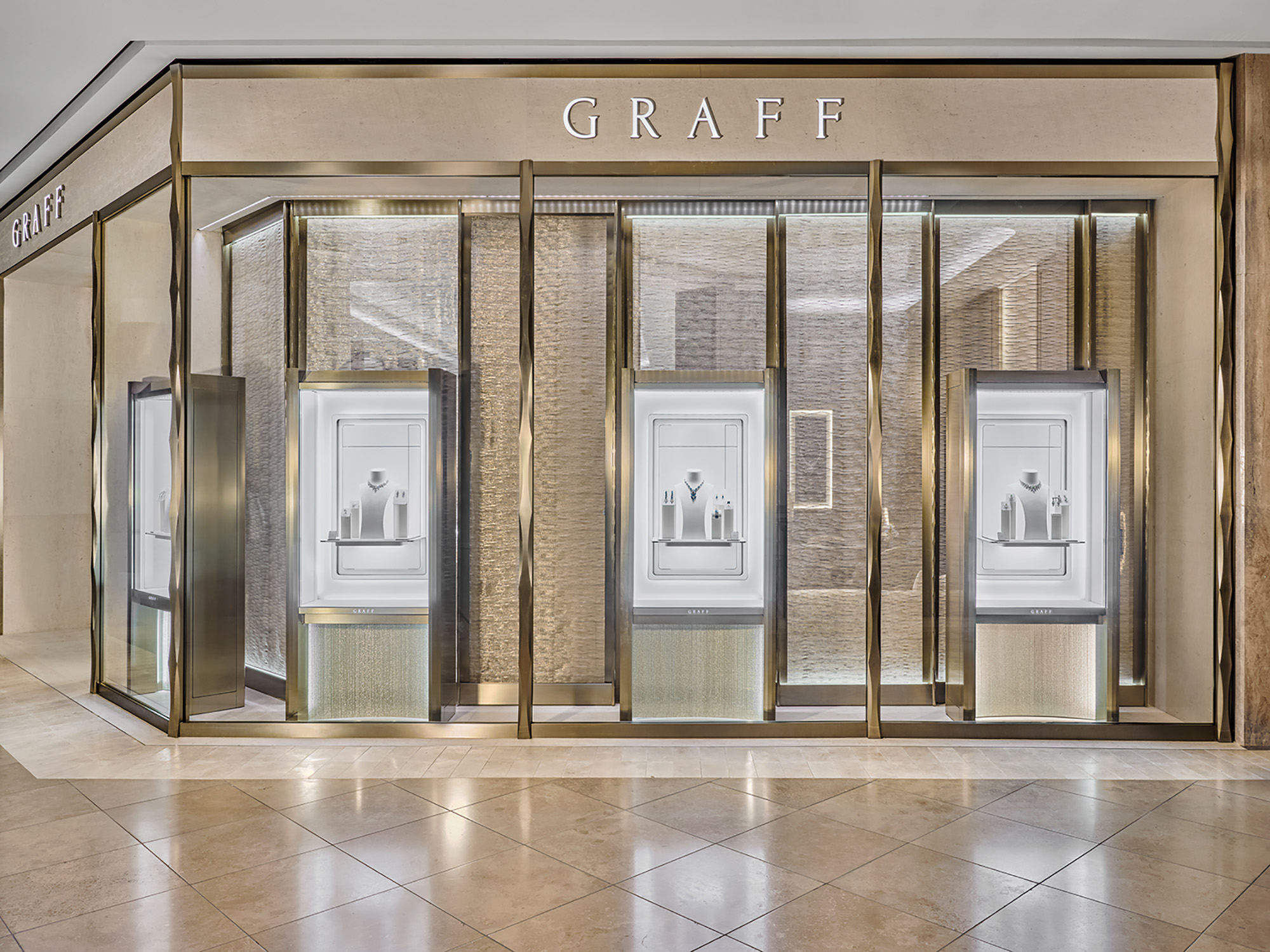 GRAFF SOUTH COAST PLAZA | CURIOSITY