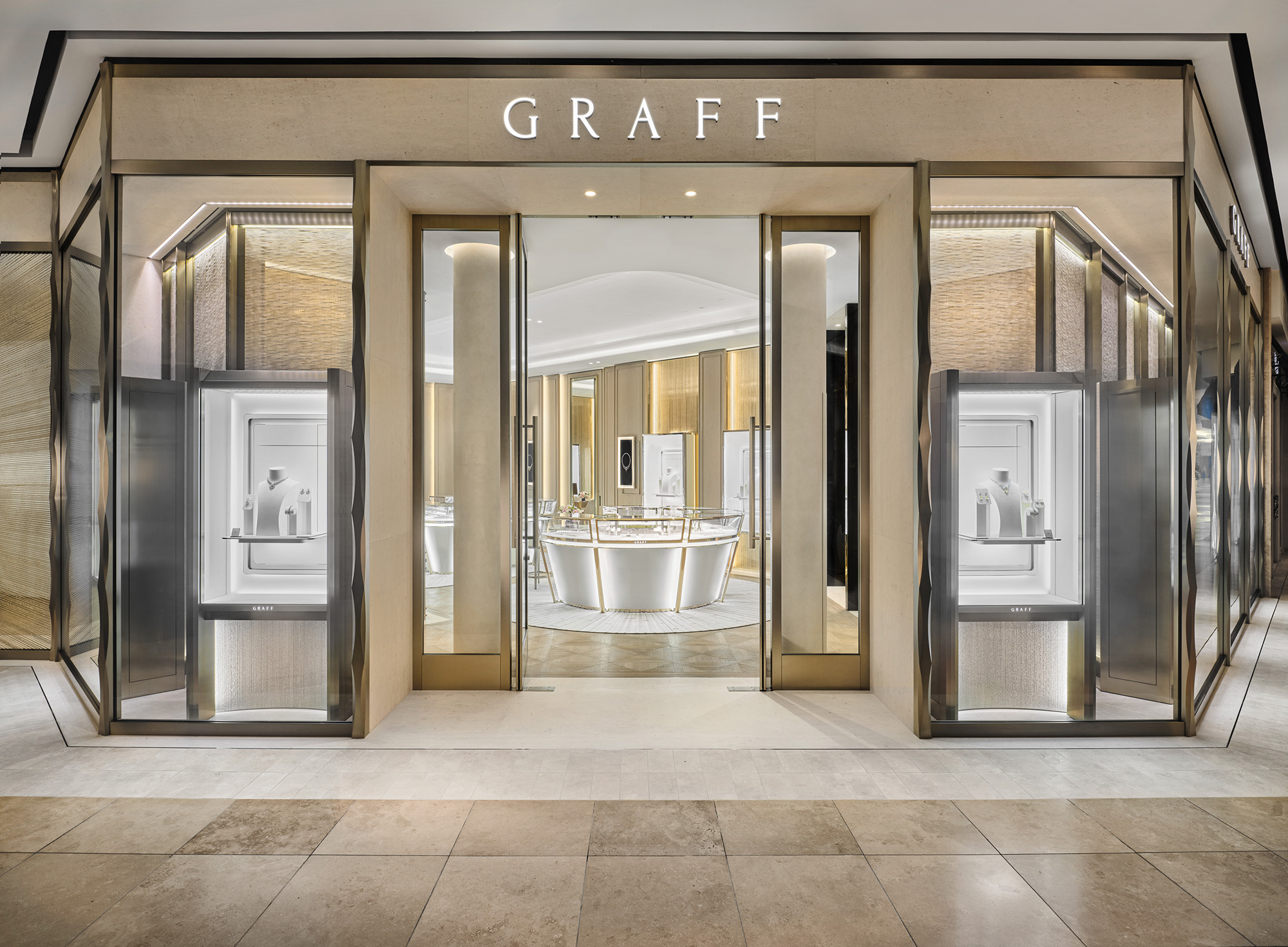 GRAFF SOUTH COAST PLAZA | CURIOSITY