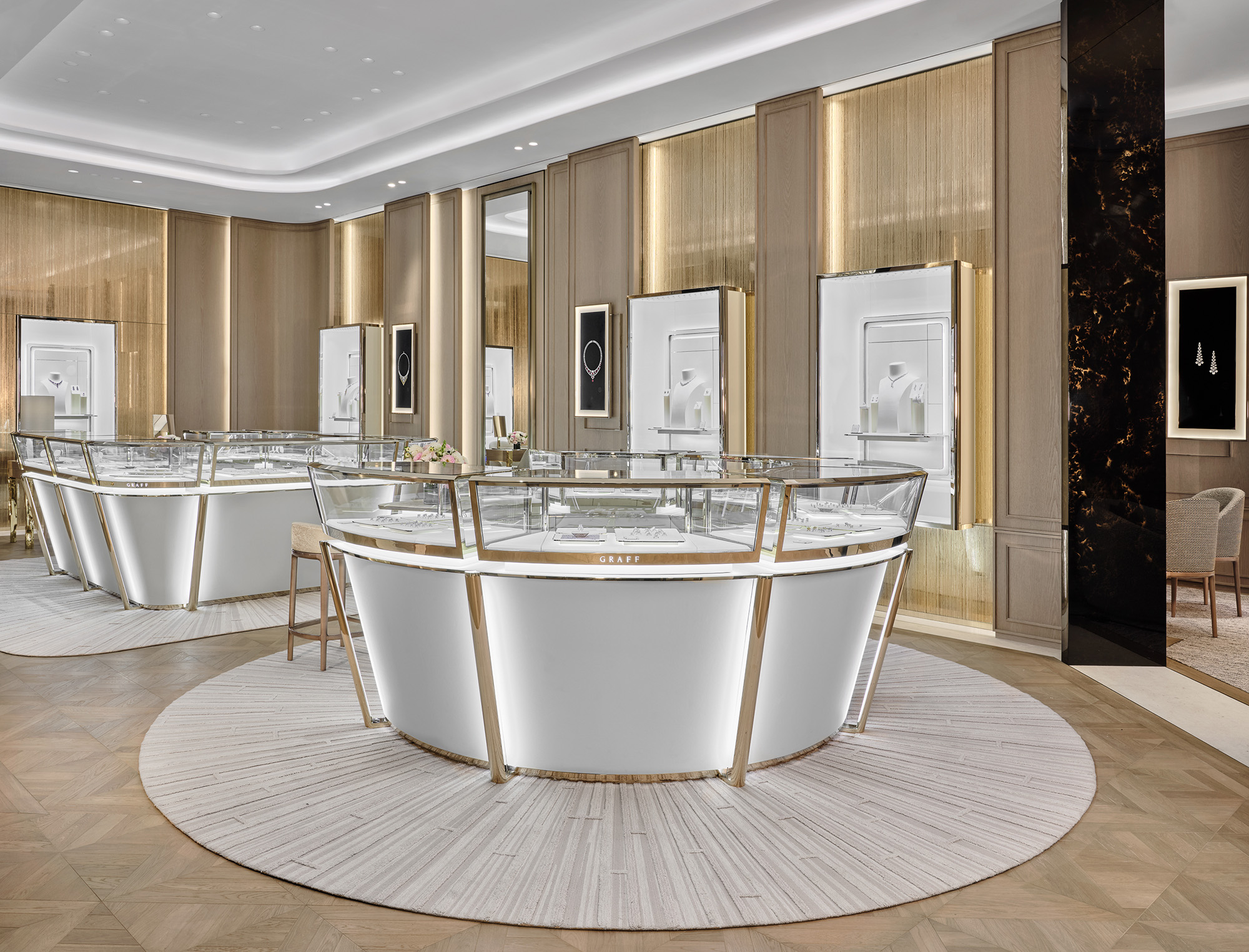 GRAFF SOUTH COAST PLAZA | CURIOSITY