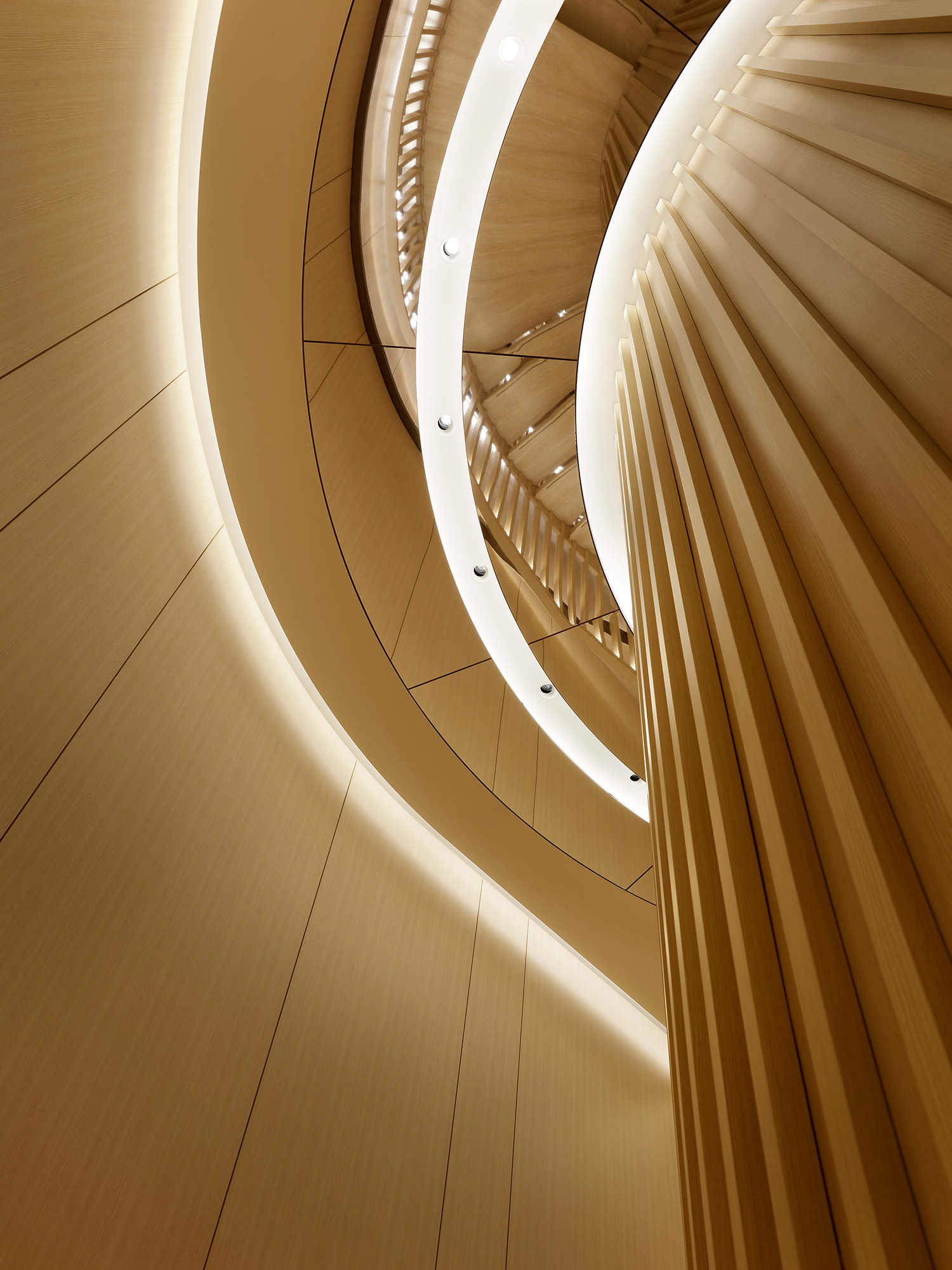 ROLEX FLAGSHIP GINZA | CURIOSITY