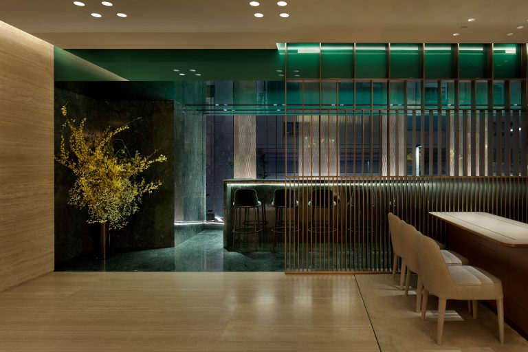 ROLEX FLAGSHIP GINZA | CURIOSITY